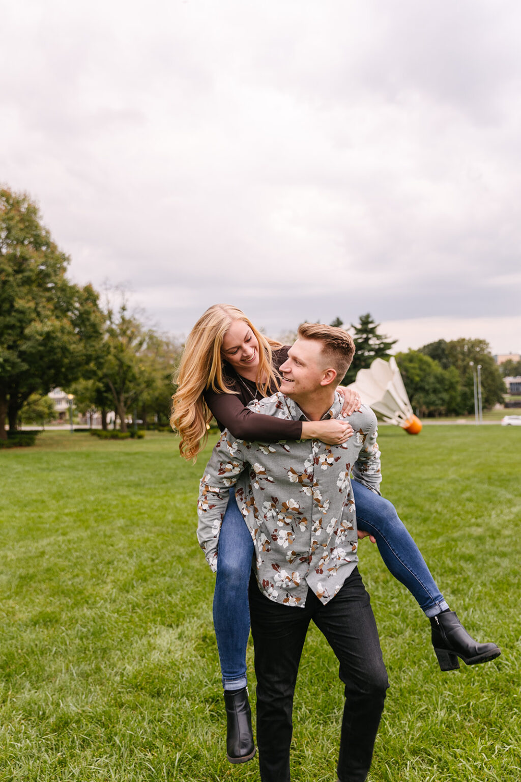 Portrait Photography Poses for Couples