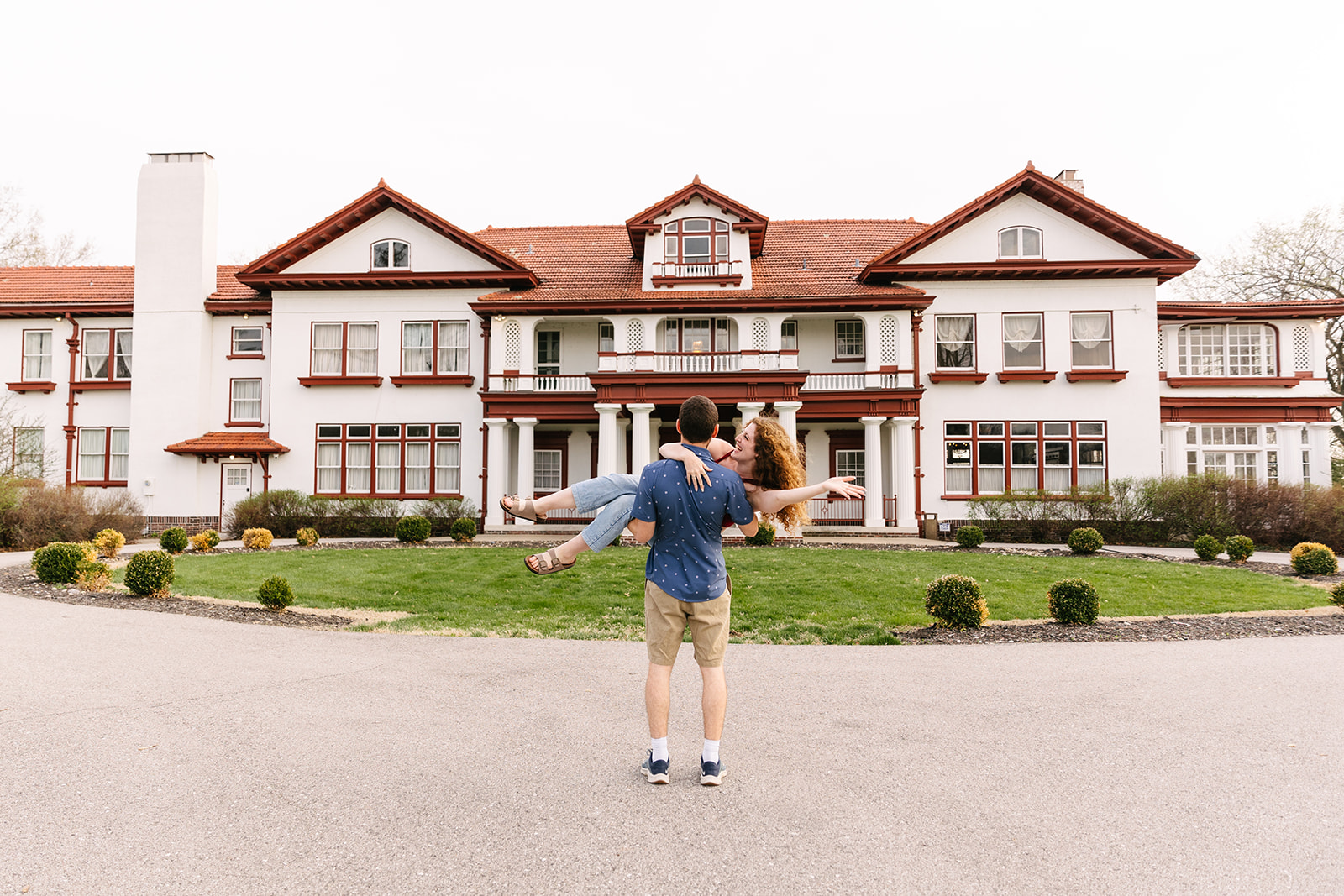 Vendor Spotlight: Historic Longview Mansion