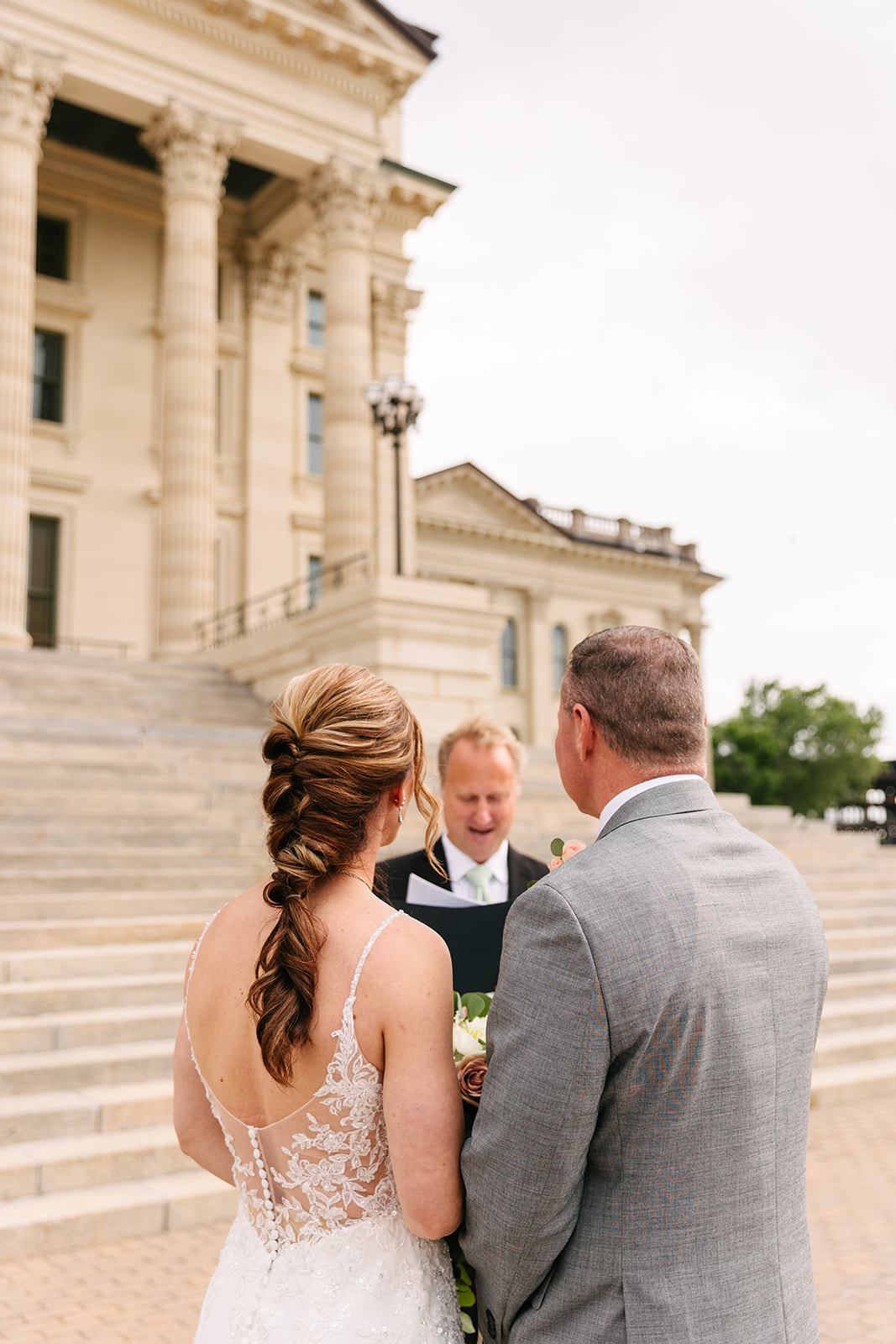 Kansas City Capitol Wedding | Kansas City Photographer