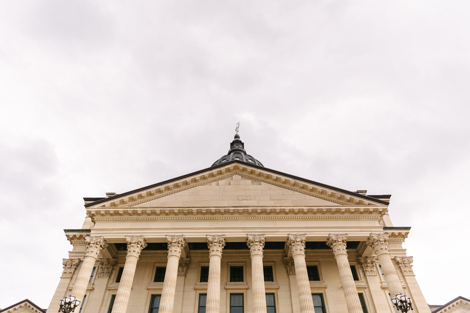 Kansas City Capitol Wedding | Kansas City Photographer